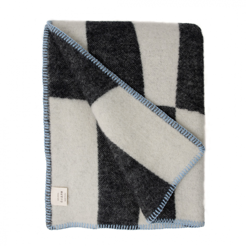 Ullpledd med mønster BØLGE - sort. Norsk design - Moia Form